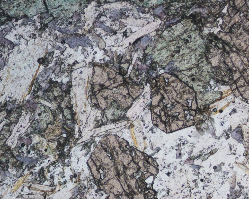 Teknik Geologi ITB » Eclogite – Location 1